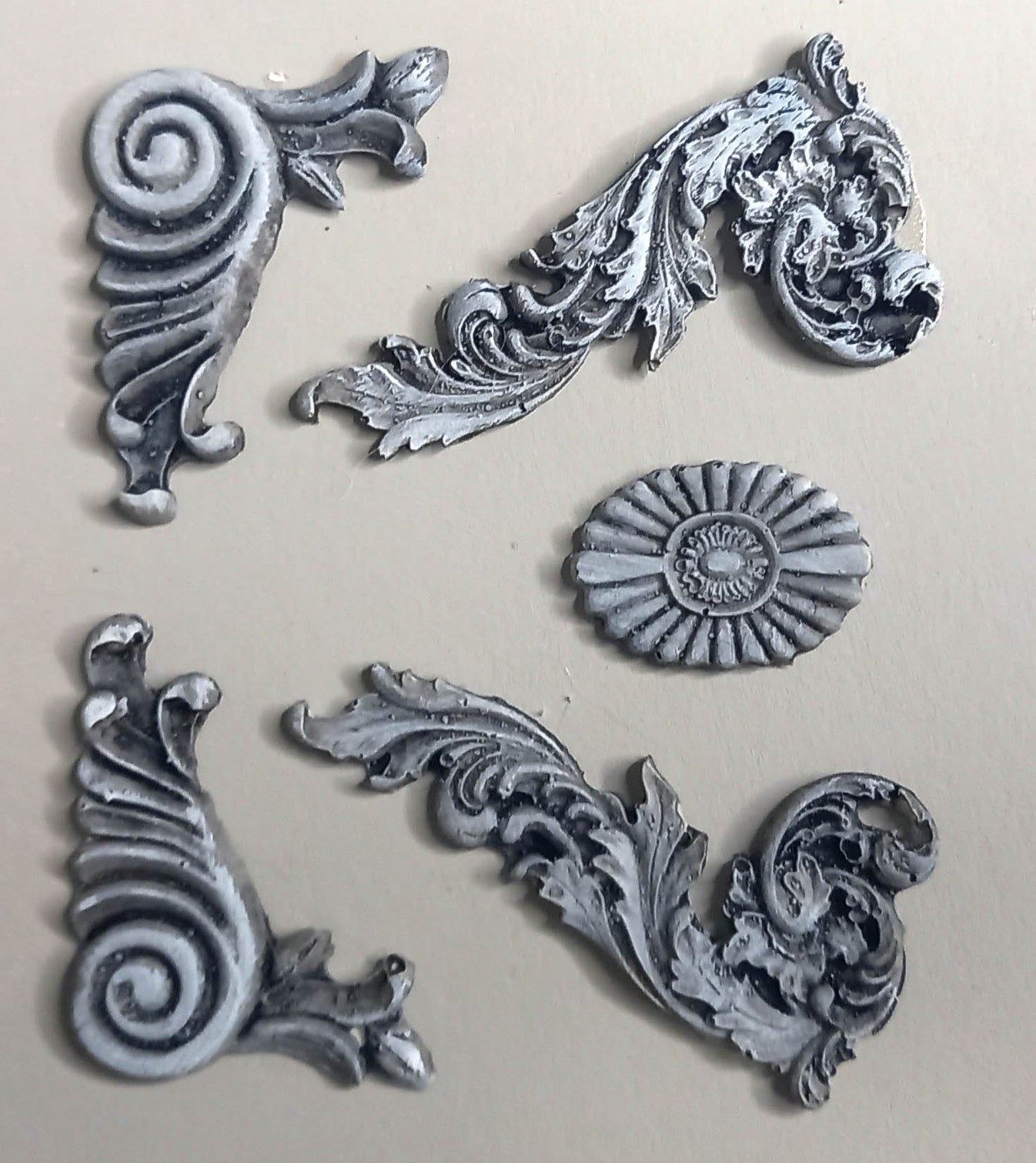 Multiple Silicone Mould - (M_11) 11.2cm x 10cm x 1cm – SMUK KREATIEF